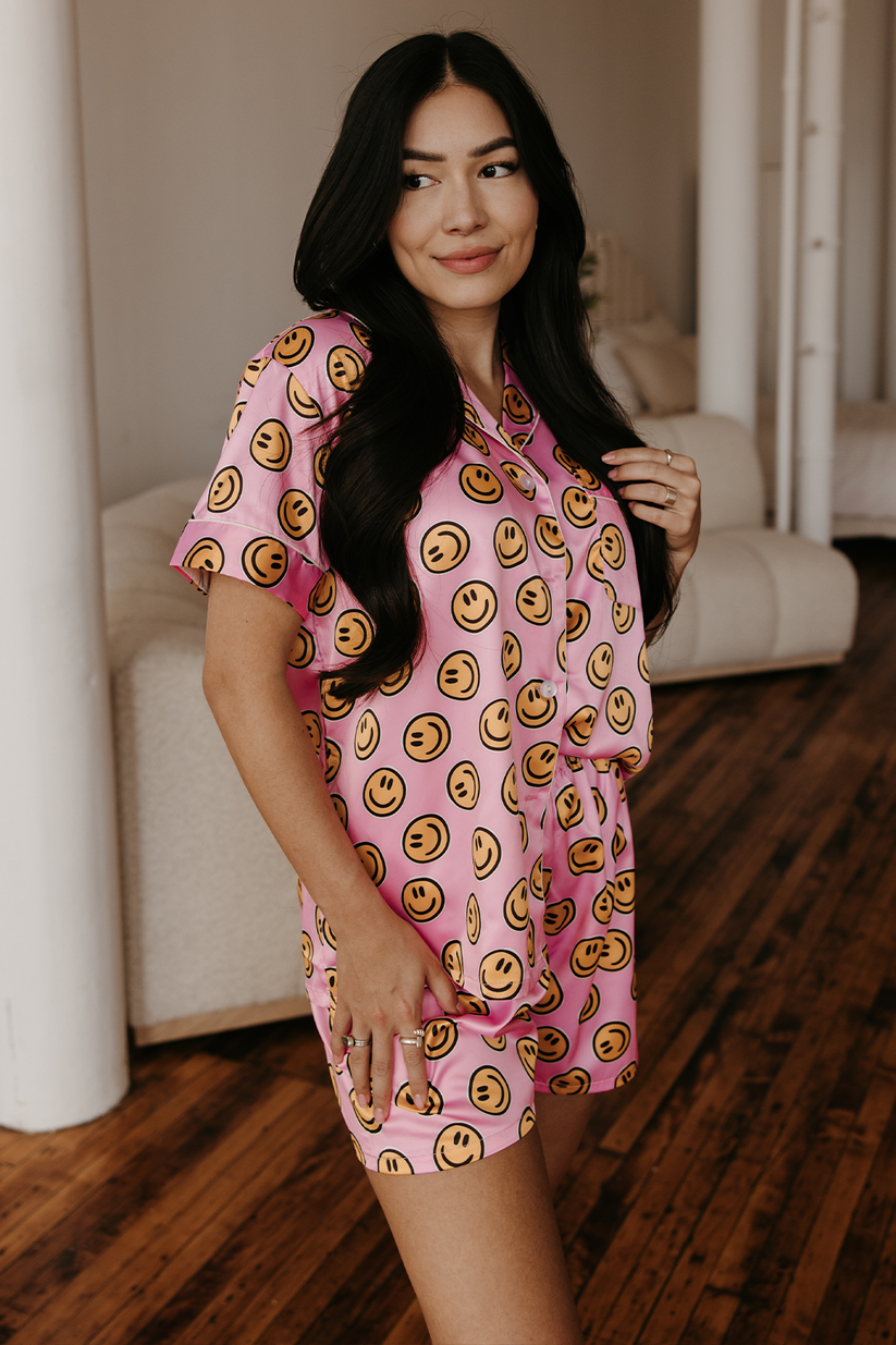 Greek Letter Pink Smiley pajamas - Alpha Chi Omega – Spikes and Seams Greek